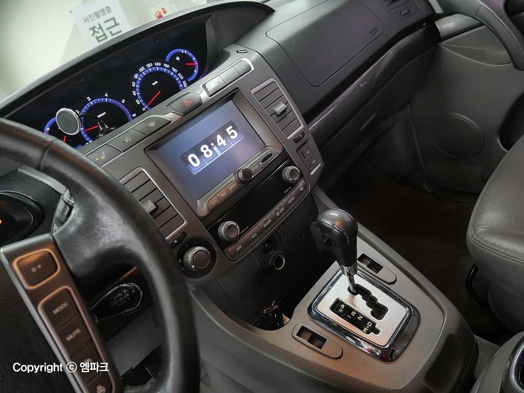 [KG모빌리티(쌍용) ]코란도투리스모 4WD GT 11인승 (11인승) 중고차 - 경기도 김포시 풍무동 | 비즈프로필