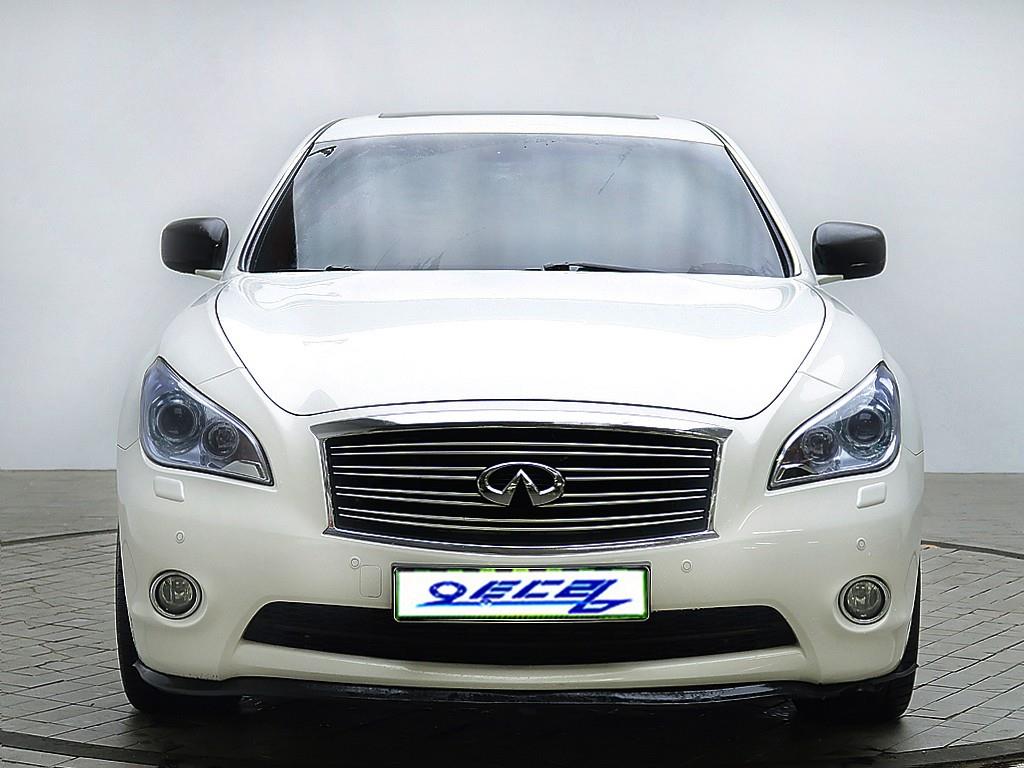 [인피니티]Q70 3.0D 중고차 - 경기도 수원시 권선구 고색동 | 비즈프로필