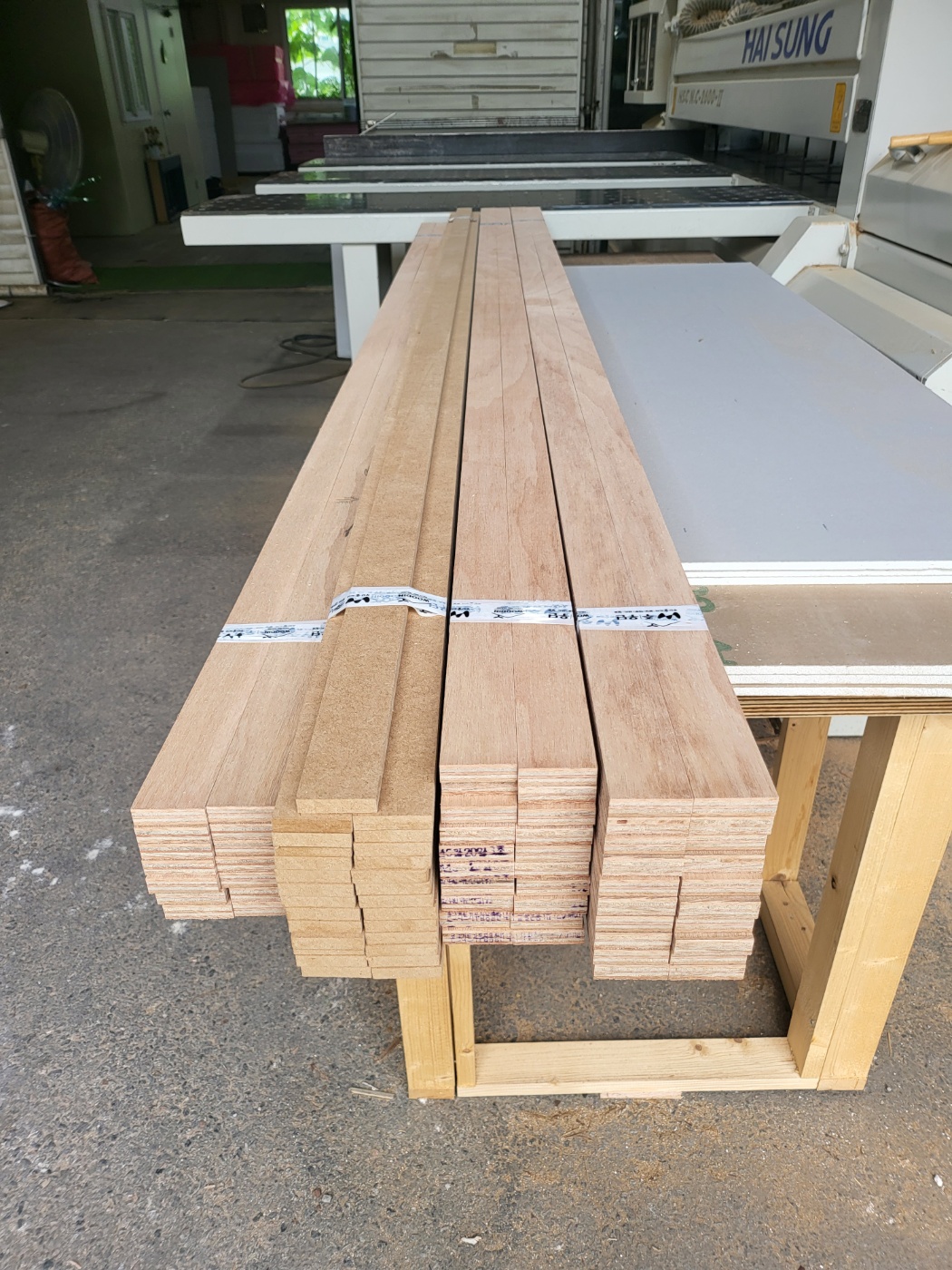 MDF 9T , 방수합판 12T 40MM 재단 - 인천광역시 미추홀구 학익동 | 비즈프로필