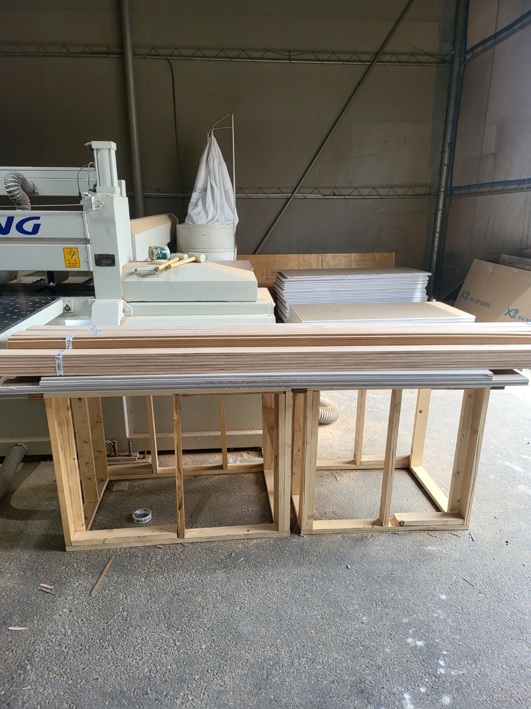 MDF 9T , 방수합판 12T 40MM 재단 - 인천광역시 미추홀구 학익동 | 비즈프로필