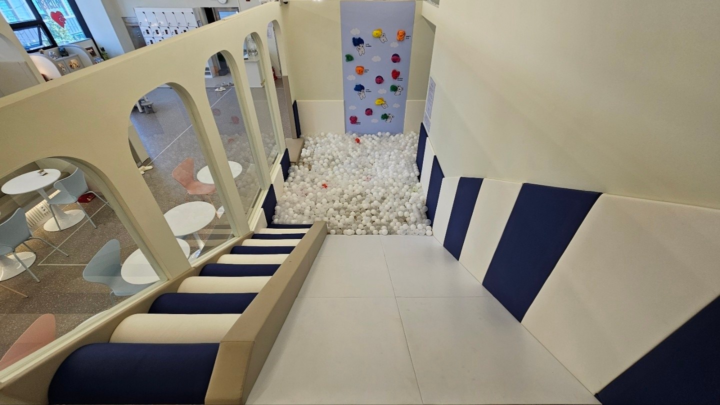 큐리키즈카페 | 동네업체