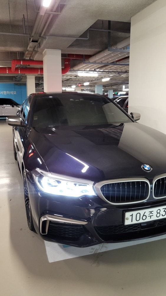 BMW 5시리즈 G30 530 i (252마력)M 스포츠