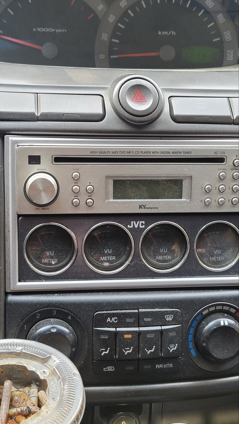 KG 모빌리티 로디우스 11인승 플래티넘 2WD