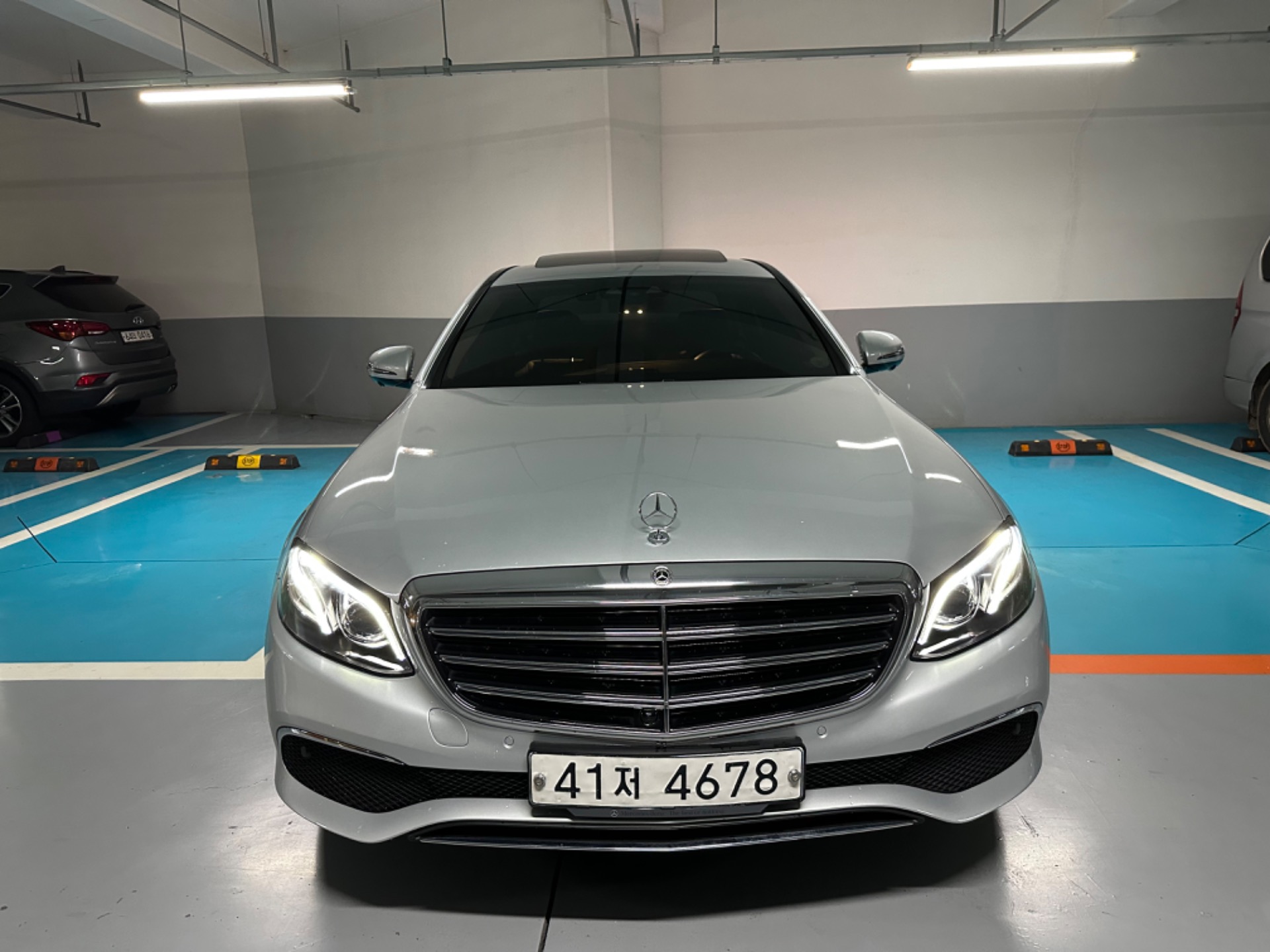 벤츠 E 클래스 W213 E300 4Matic 익스클루시브