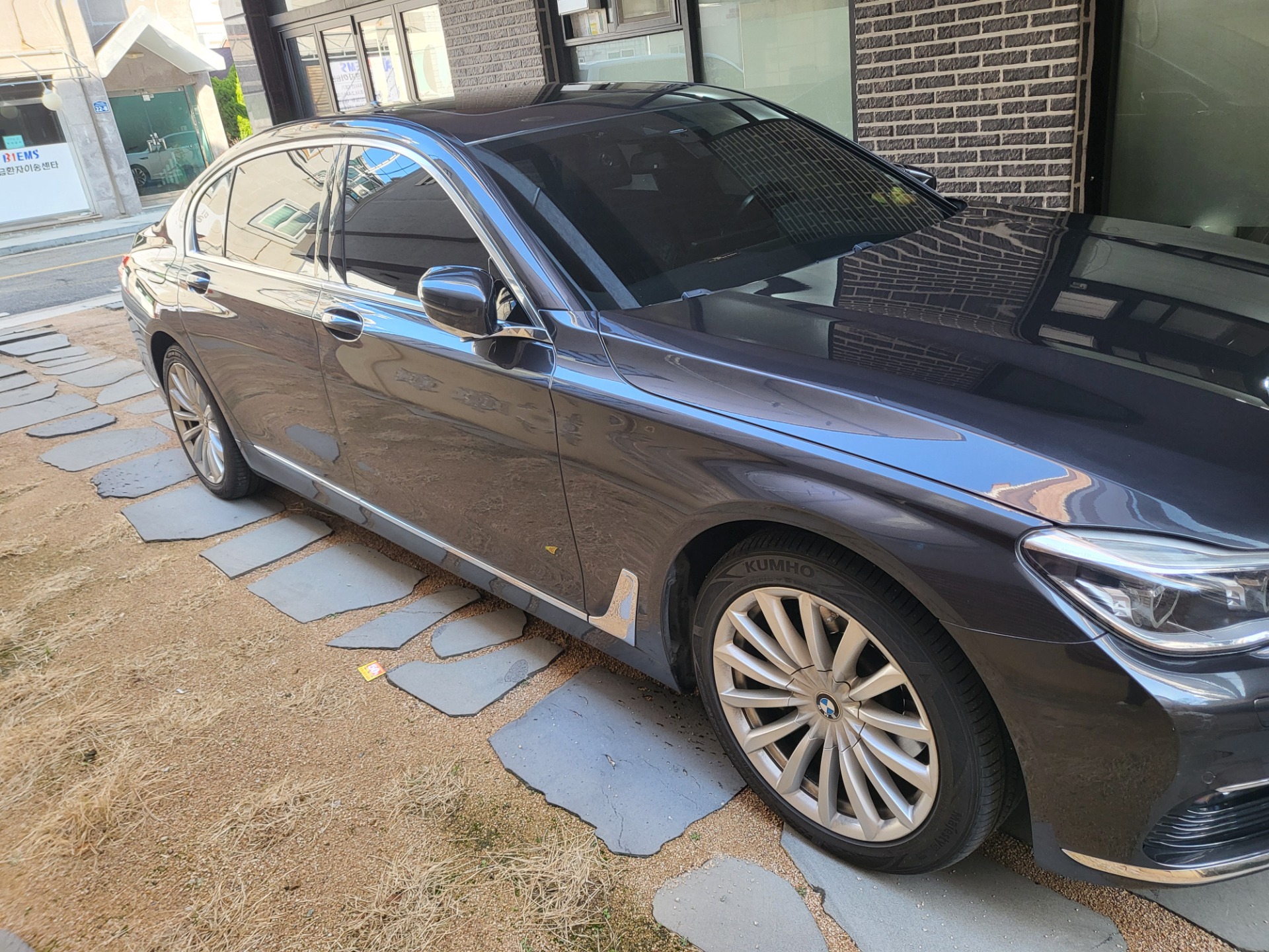 BMW 7시리즈 G11 730Ld xDrive (265마력)