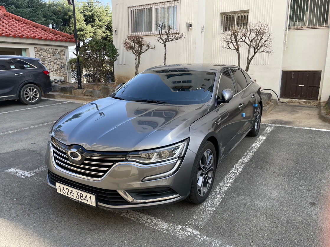 르노코리아 SM6 LFD 2.0 GDe LE