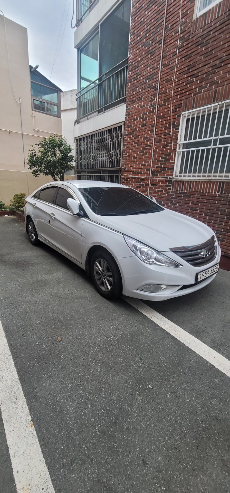 YF 쏘나타 더 브릴리언트 YF LPi 2.0 택시 FWD 모던 | 부전동 | 당근 중고차