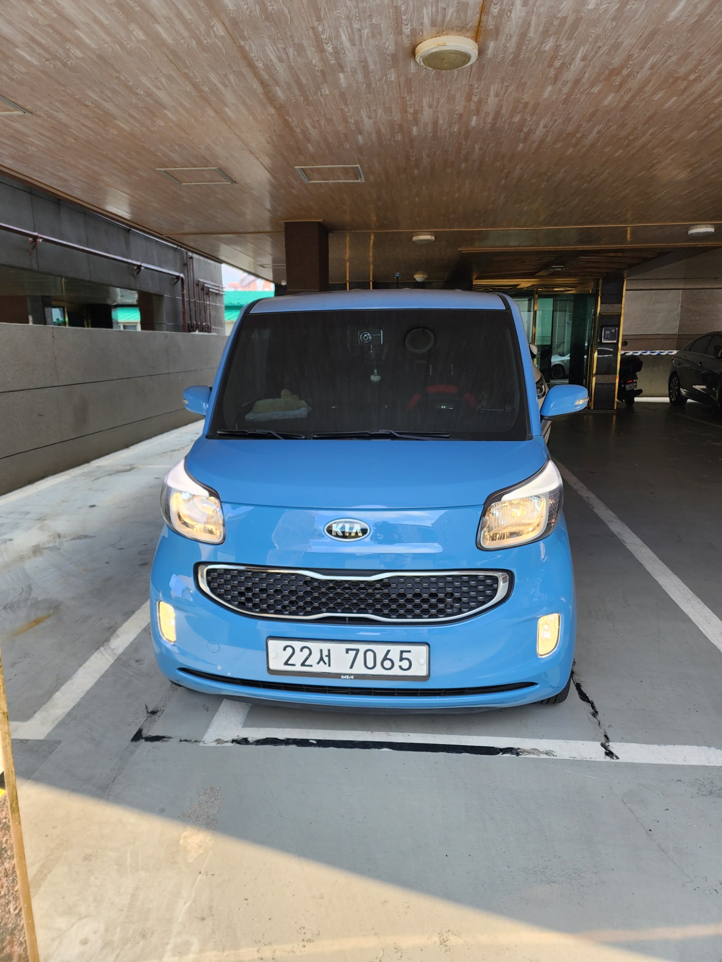 레이 TAM 1.0 (MPi) FWD 프레스티지 | 전하1동 | 당근 중고차