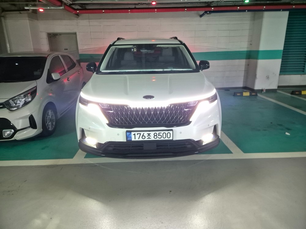 카니발 4세대 KA4 9인승(디젤 2.2) FWD 프레스티지 | 압구정동 | 당근 중고차