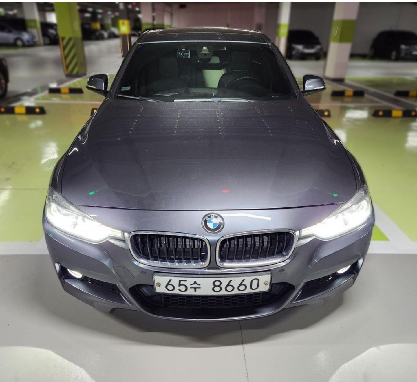 BMW 3시리즈 F30 330 i 세단 페이스리프트 (252마력)