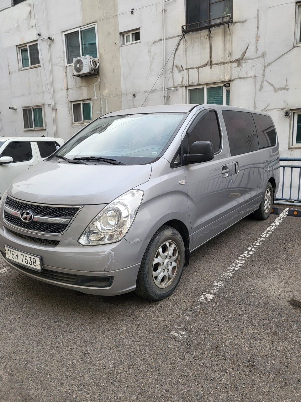 그랜드 스타렉스 TQ 12인승(디젤 2.5) 왜건 CVX 디럭스 | 광명동 | 당근 중고차