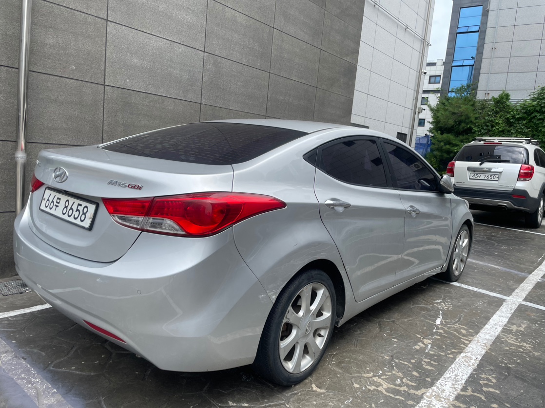 아반떼 MD M16 GDi 탑