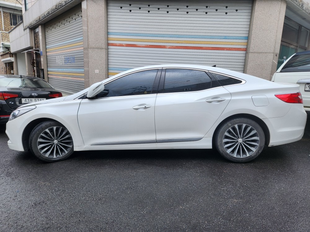 그랜저 HG HG240 GDi FWD 모던 | 오치동 | 당근 중고차