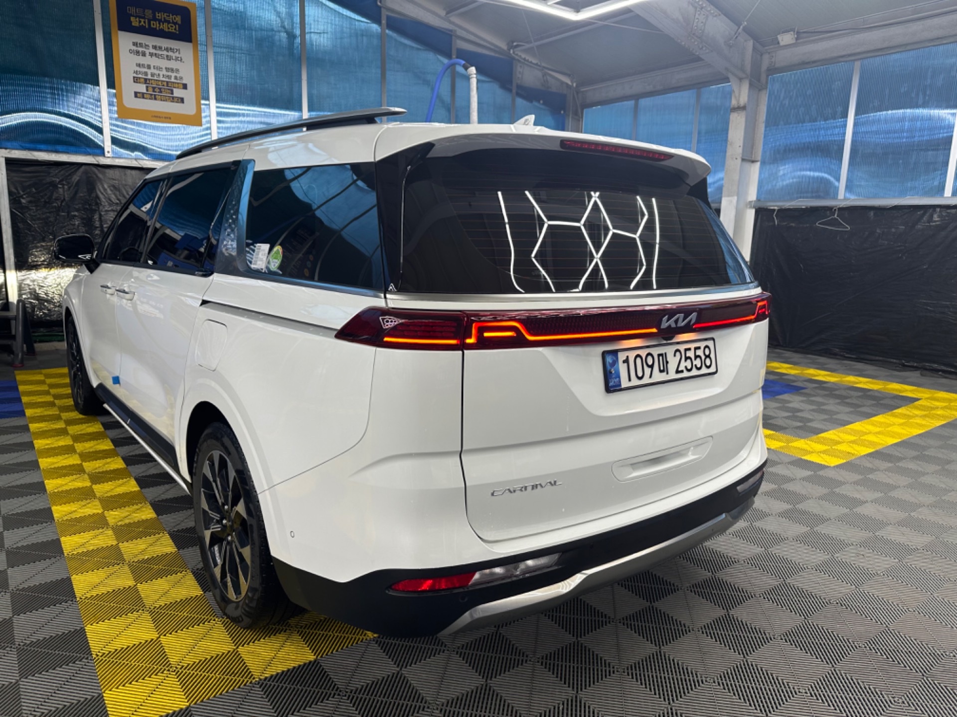 기아 카니발 4세대 KA4 7인승(디젤 리무진) FWD 시그니처