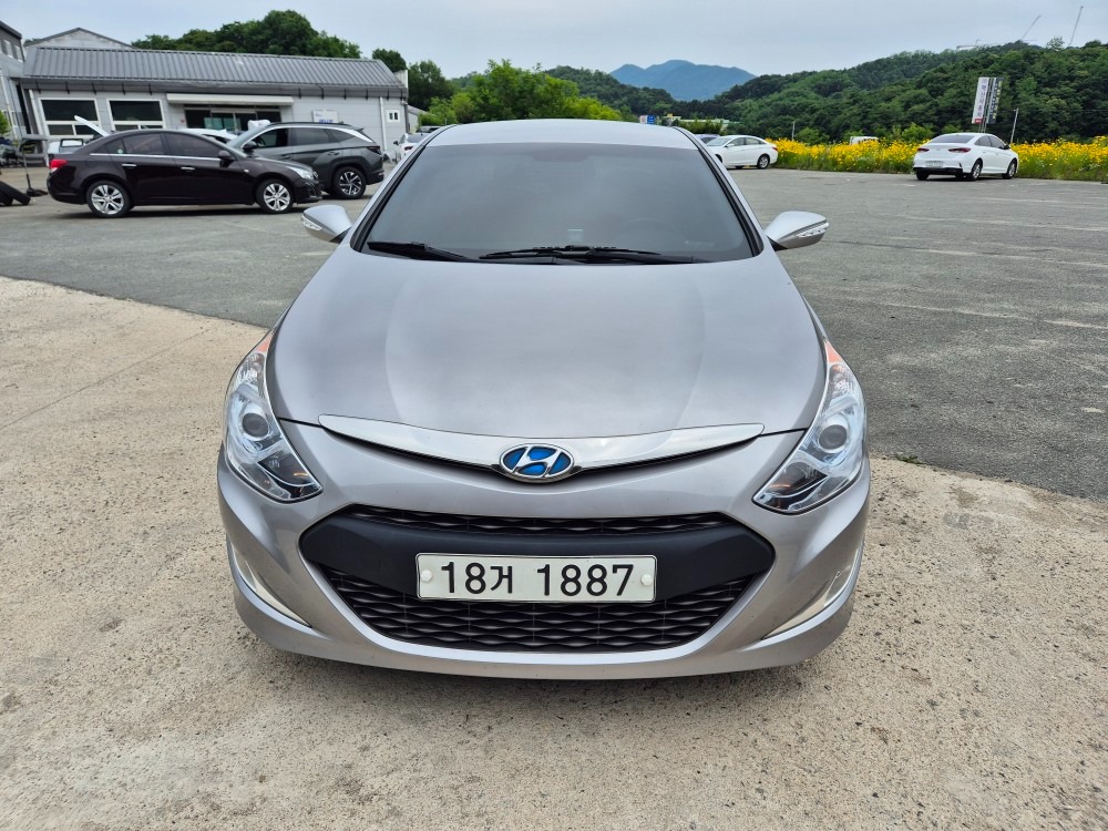 현대 YF 쏘나타 Hybrid YF HEV 700h 2.4 수출형