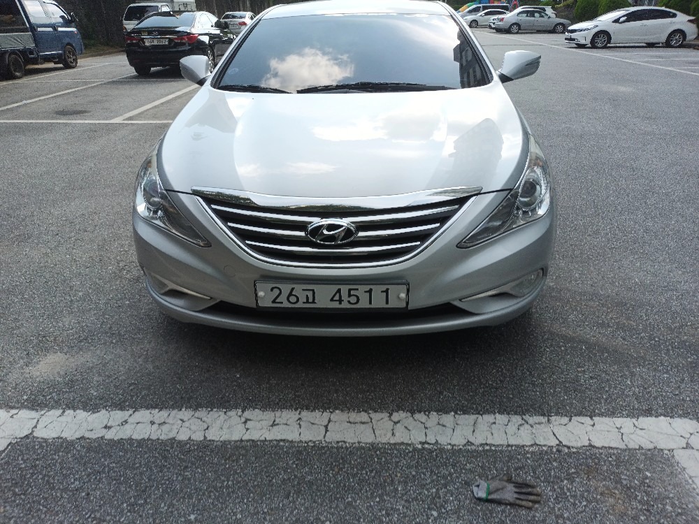 YF 쏘나타 더 브릴리언트 YF LPi 2.0 렌트 FWD 스마트