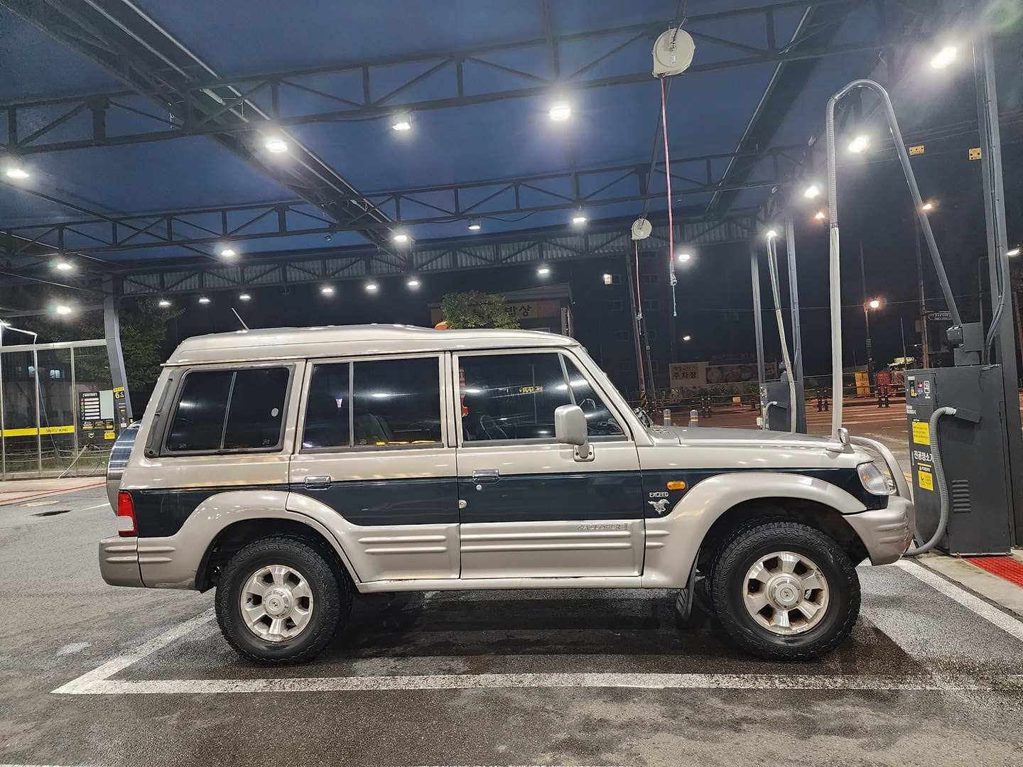 현대 갤로퍼 Ⅱ M 9인승 V6 LPG