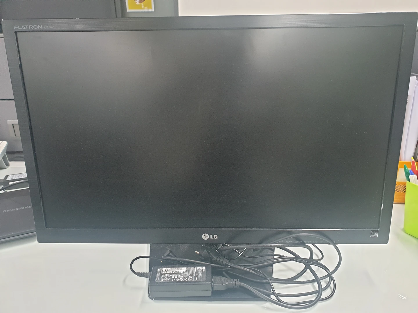 LG 모니터 플래트론 E2742 | 당근 중고거래