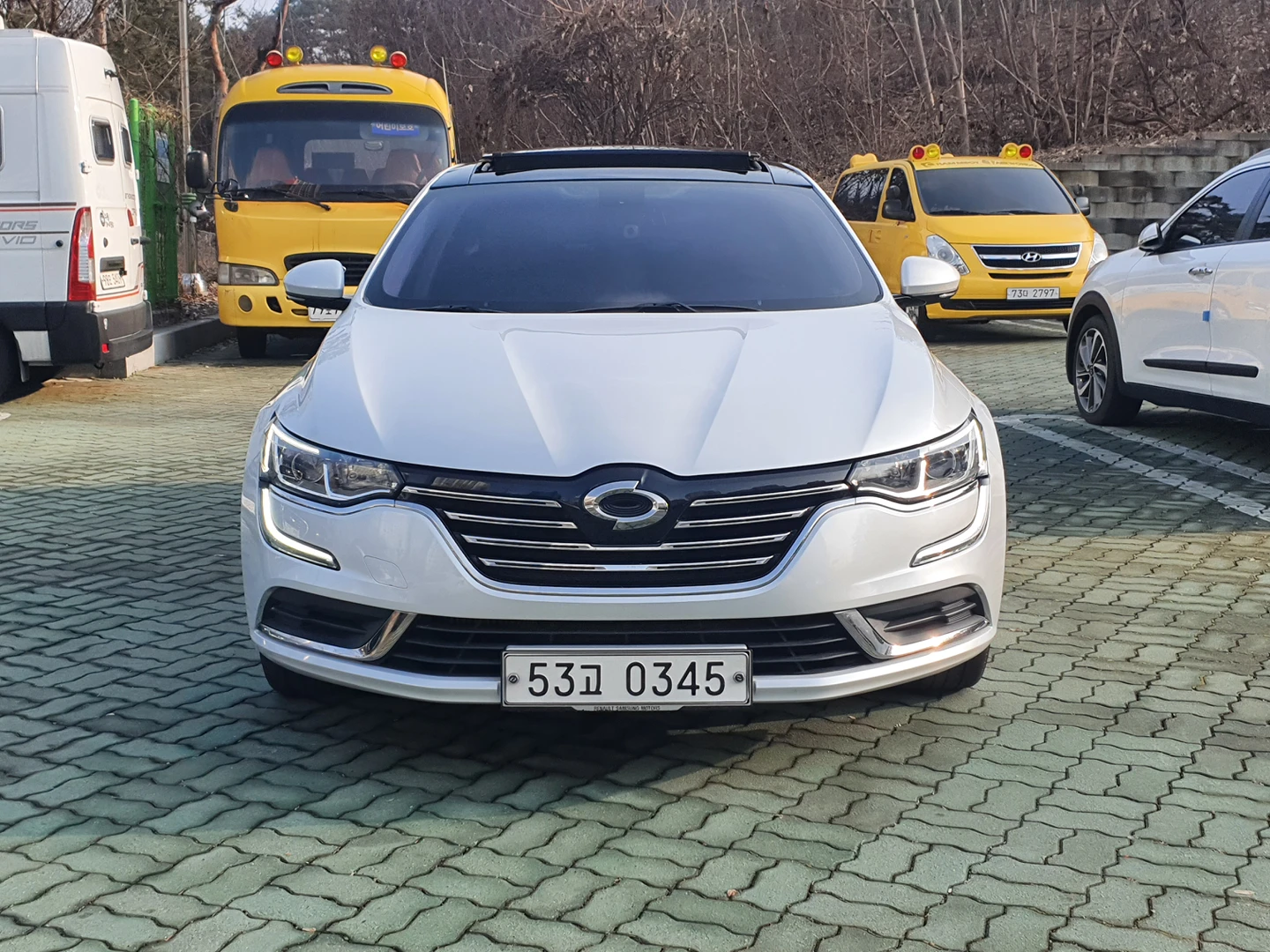 SM6 1.5 dci 디젤 16년11월등록 3만5천km - 충청북도 청주시 청원구 율량동 | 비즈프로필