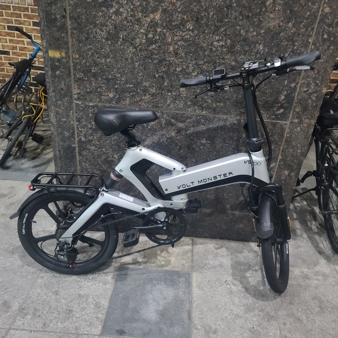 볼트몬스터 vs700 mv20 | 당근 중고거래