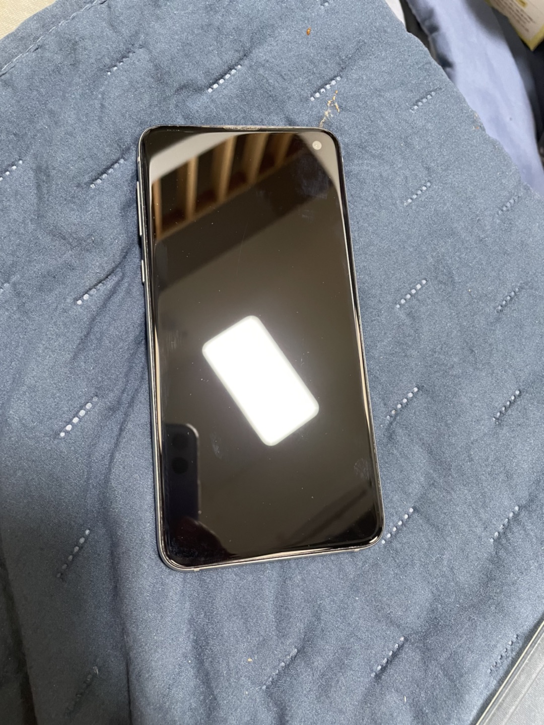 겔럭시 s10e SK 128g | 당근 중고거래