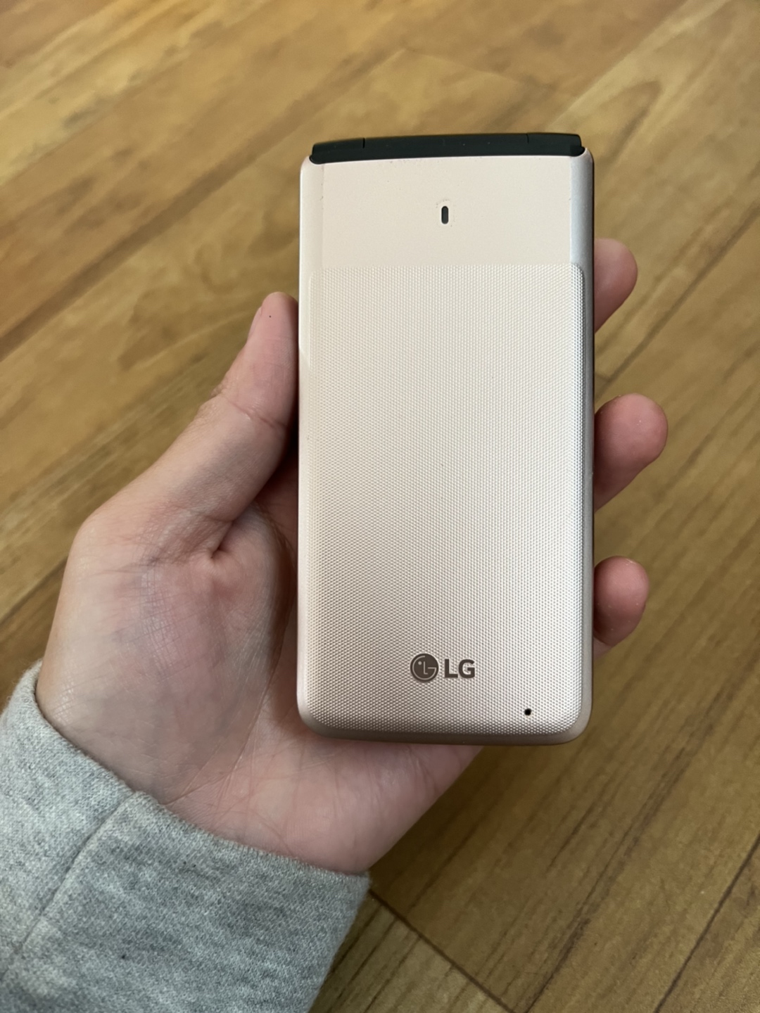 Y110 LG폴더폰 | 당근 중고거래