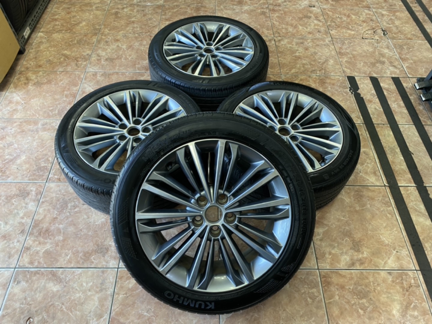 제네시스EQ900 18인치 휠타... | 당근 중고거래