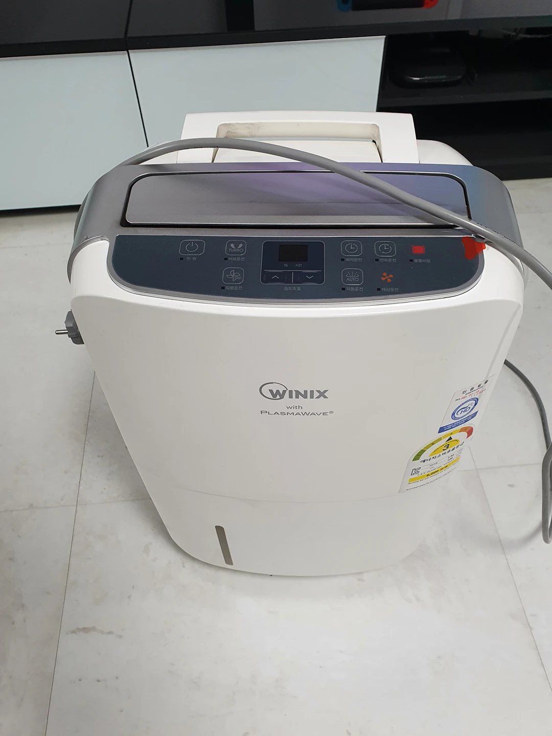 위닉스 뽀송 제습기 10L 팔아요. | 당근 중고거래