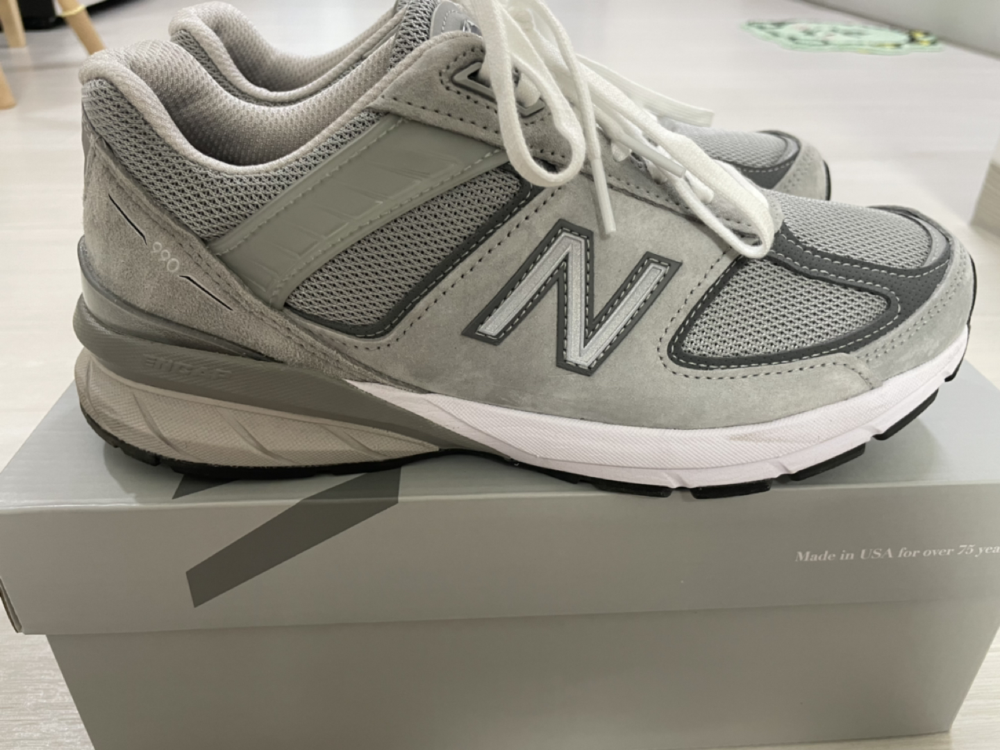 뉴발란스 990 v5 260mm... | 당근 중고거래