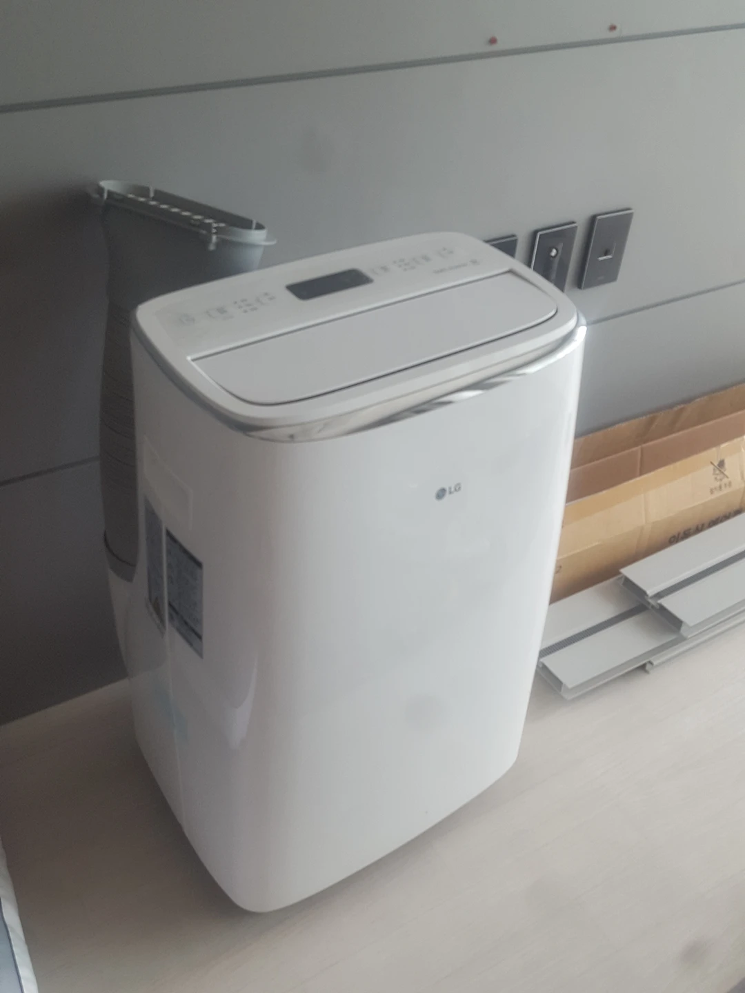 LG 이동식 에어컨 PQ08DB... | 당근 중고거래