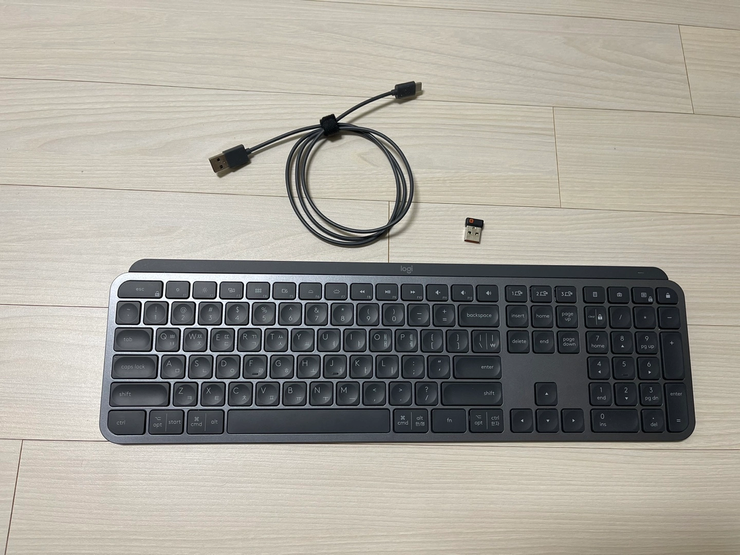 로지텍 Mx Keys 키보드 정 당근마켓 중고거래