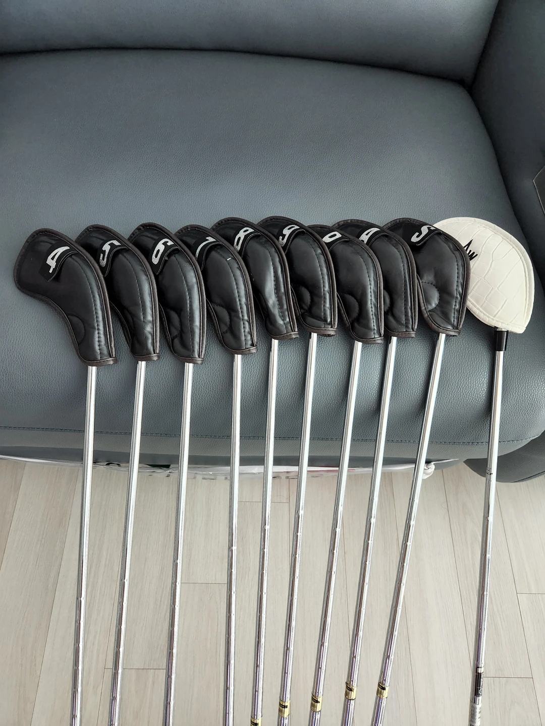 투어스테이지 V300 3(4~S... | 당근 중고거래