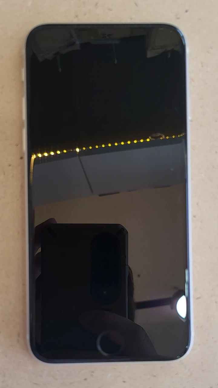 특SS급) 아이폰 SE3(128... | 당근 중고거래