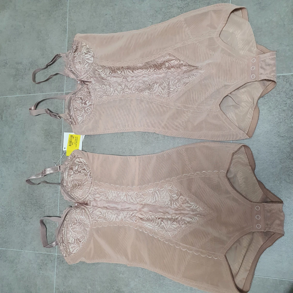 보정속옷 2벌(75A, 80A) | 당근 중고거래