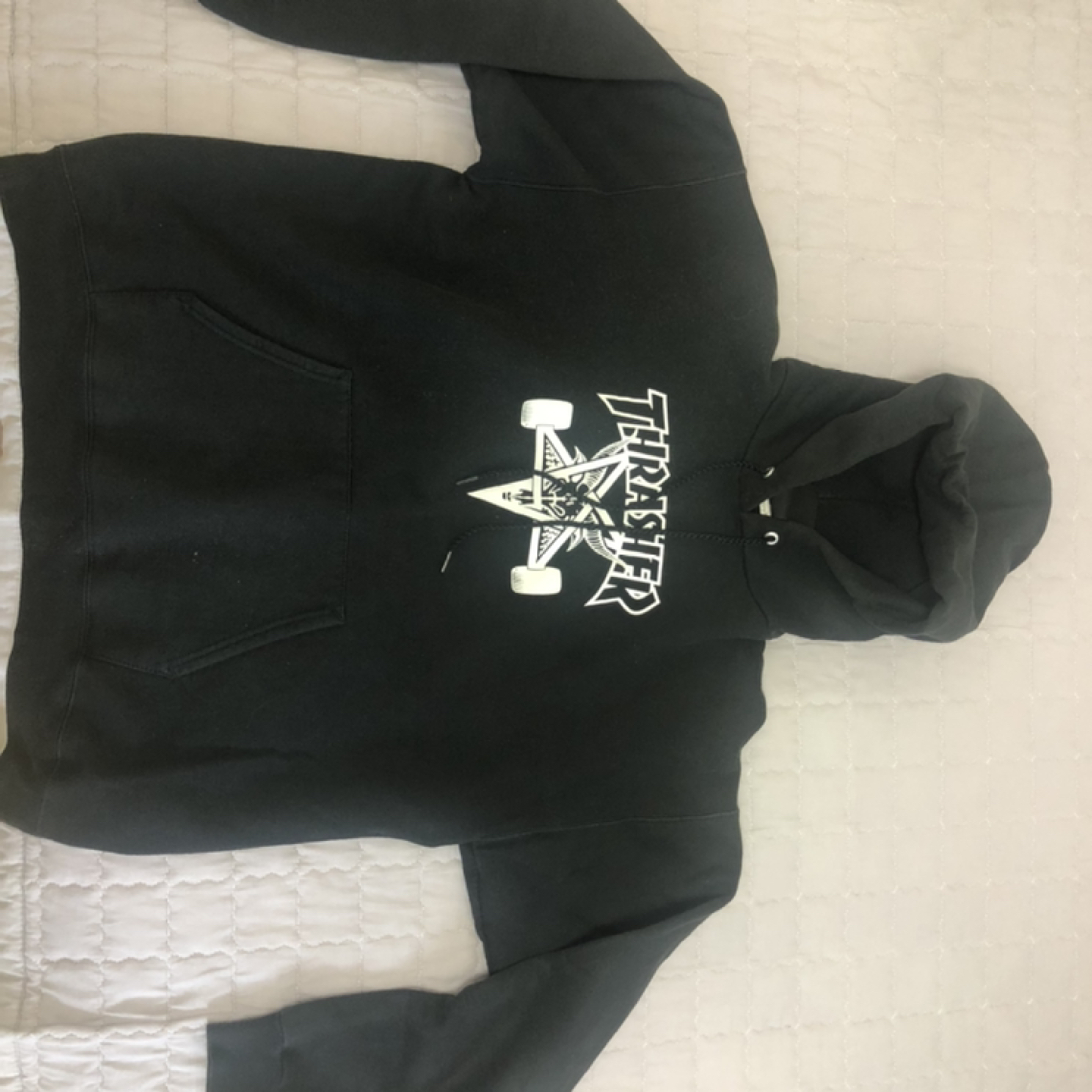 [M]트레셔 후드티(기모) | 당근마켓 중고거래