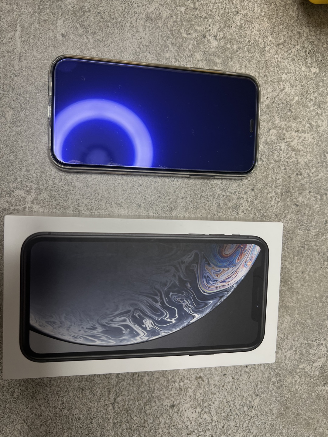 아이폰 XR 128G 블랙 팝니다 | 당근 중고거래