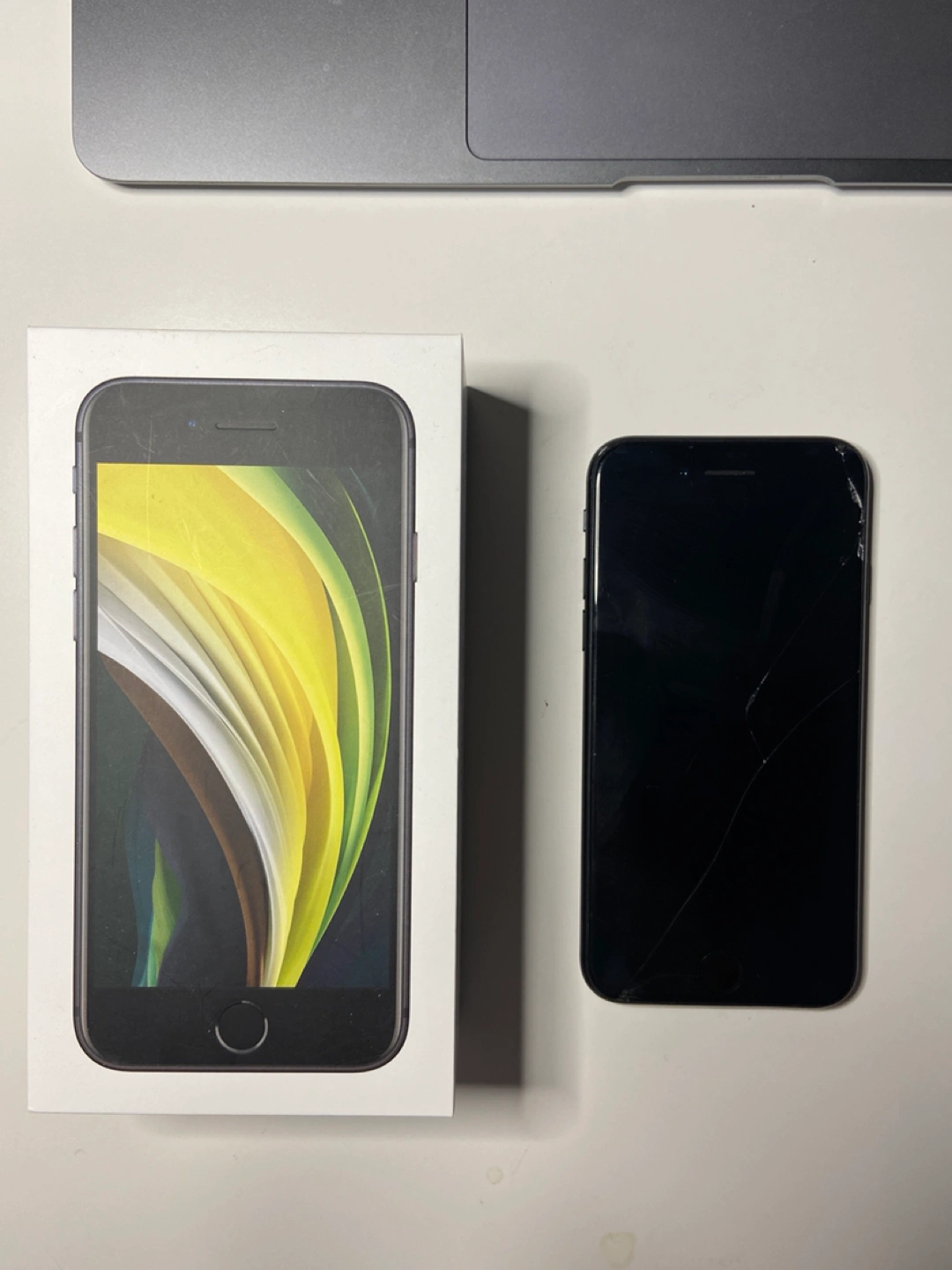 아이폰 Se2 256GB 블랙 | 당근 중고거래