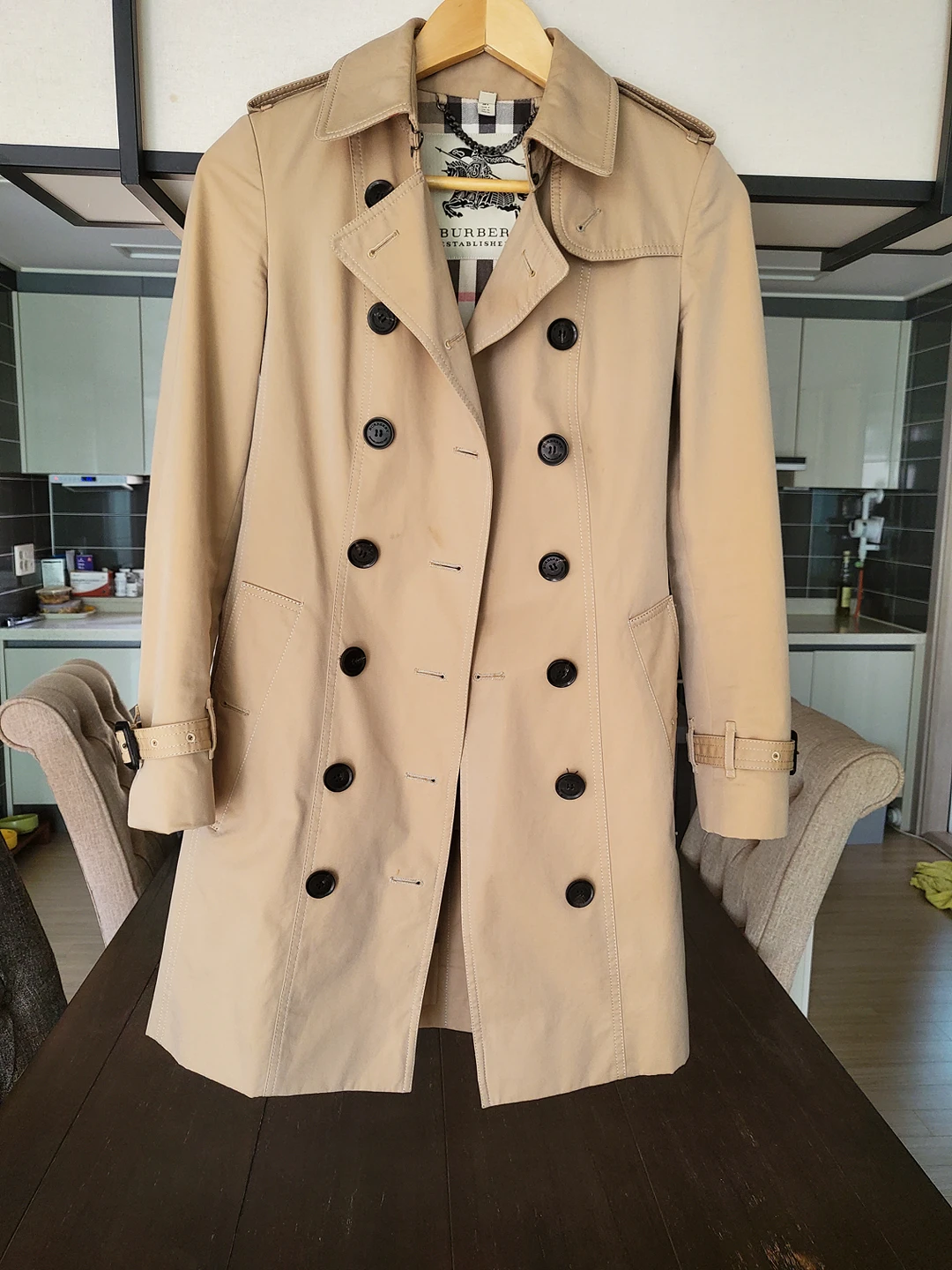 정품 버버리 트렌치코트 uk4 | 당근 중고거래