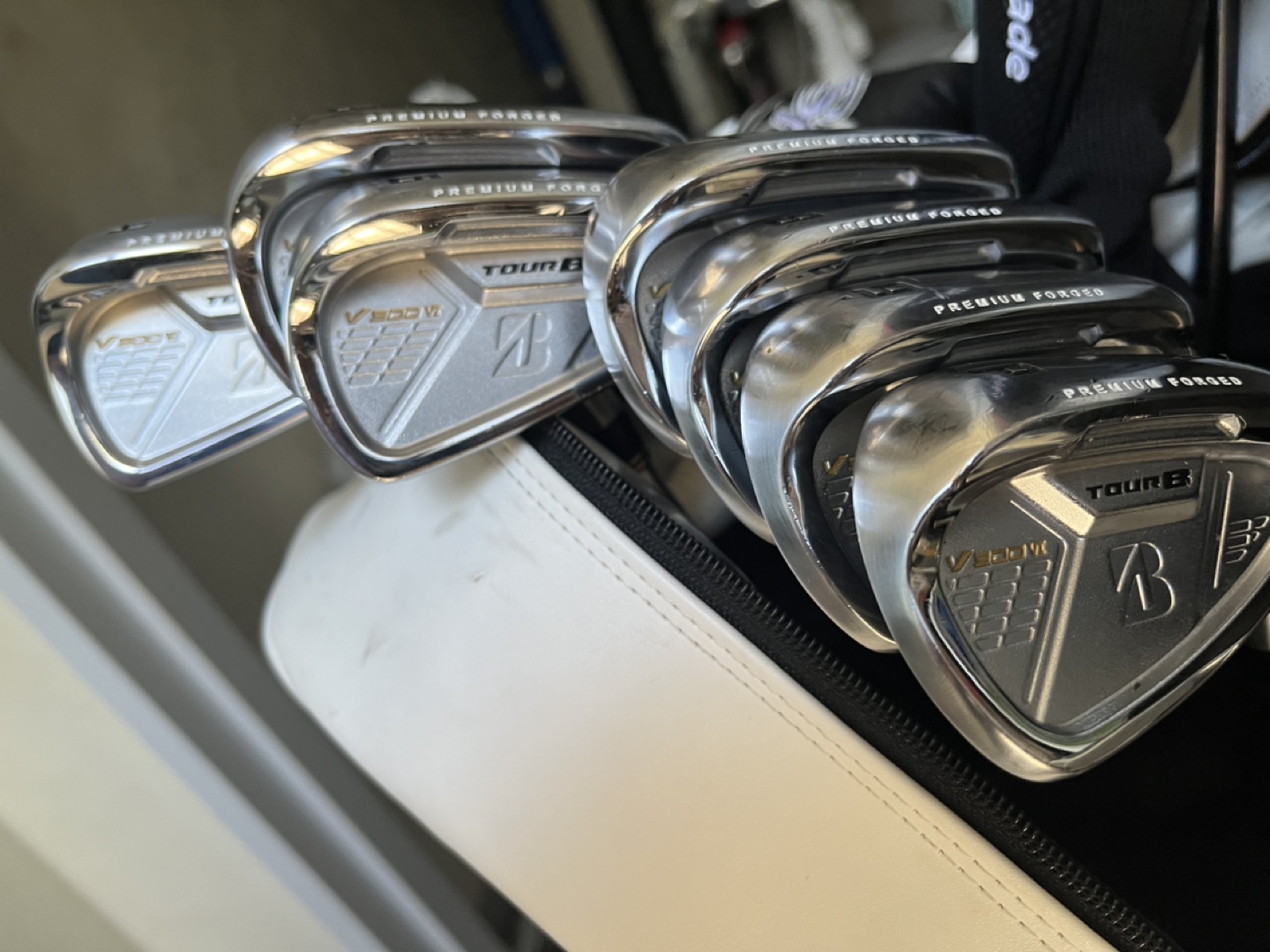 브릿지스톤 v300 6 (4~p... | 당근 중고거래