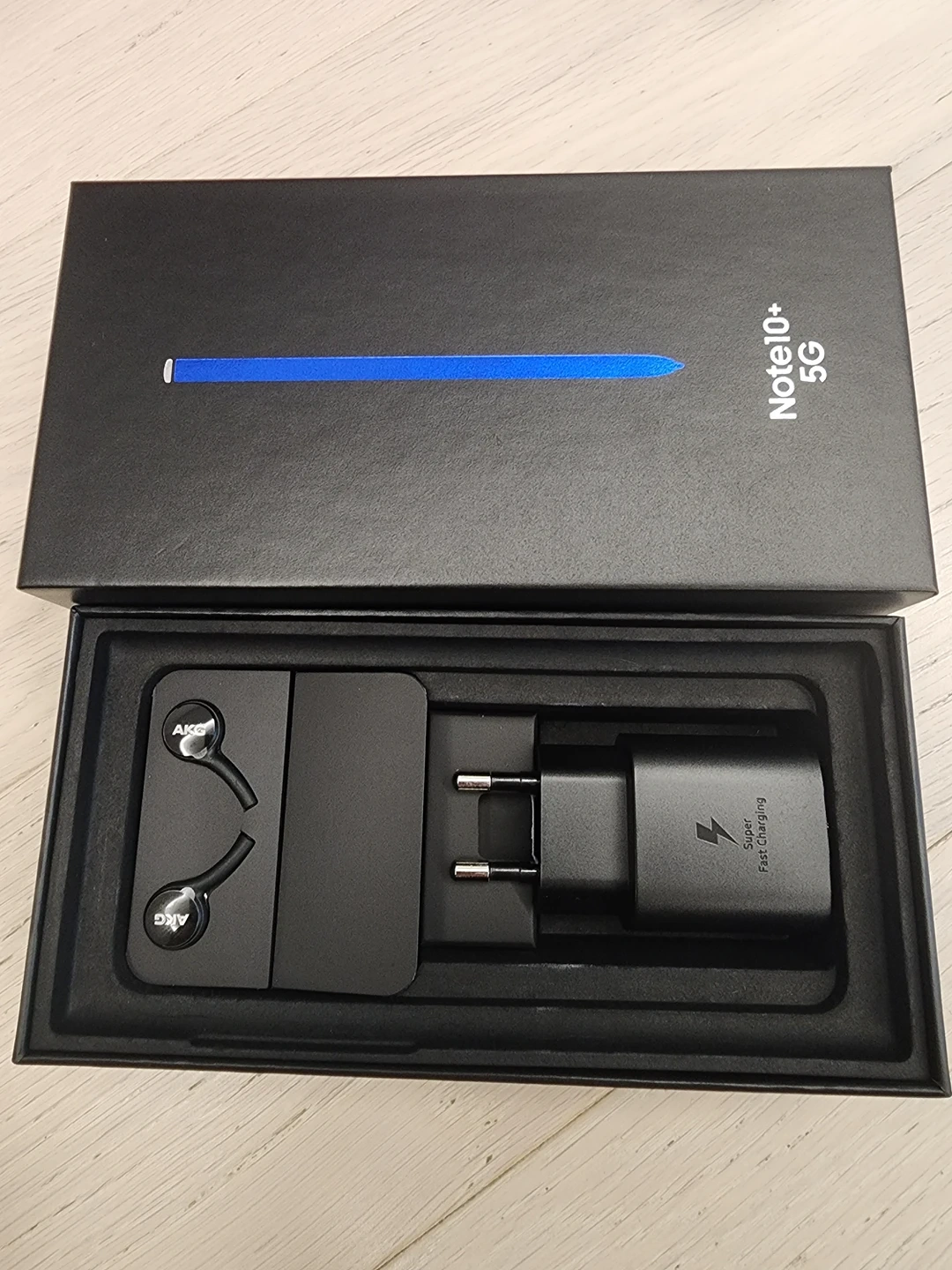 Note10+ 부속물 새거(25... | 당근 중고거래