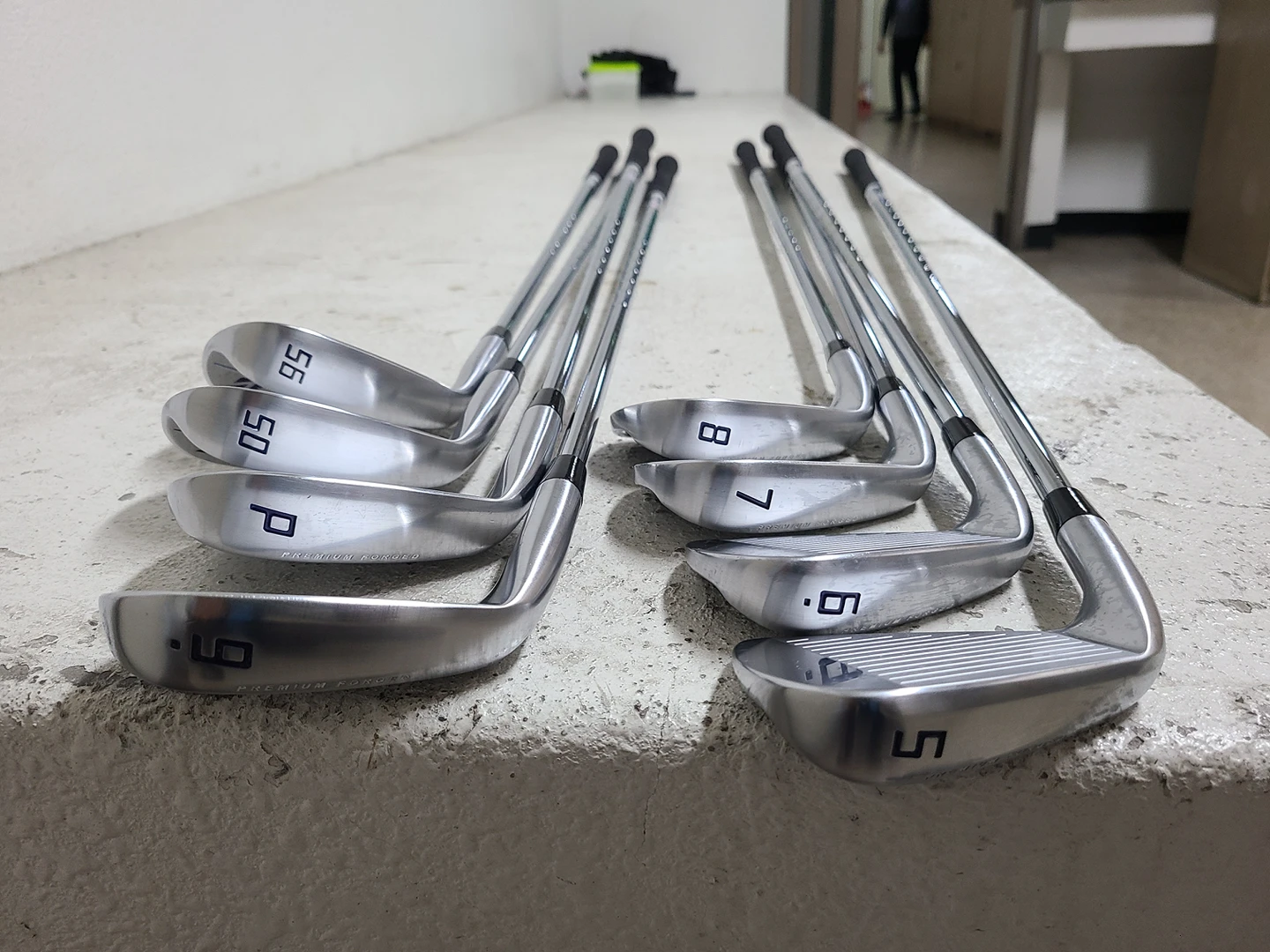 브릿지스톤 v300 8세대 s급... | 당근 중고거래