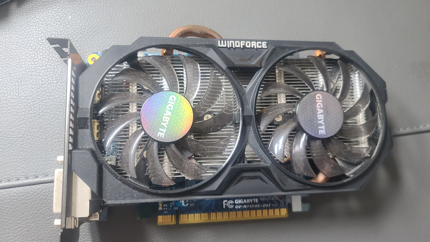 기가바이트 750Ti 팔아요 그... | 당근 중고거래