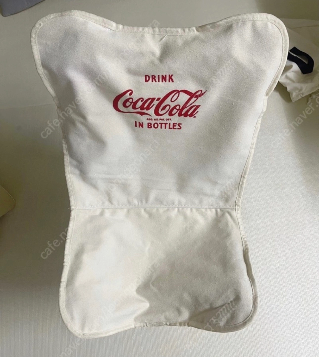 맥도날드x코카콜라 캠핑의자 팝니다 당근 중고거래
