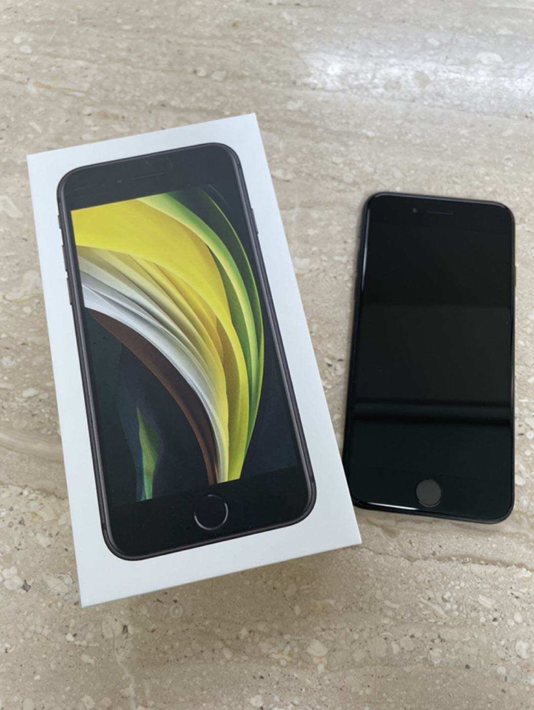 아이폰 SE2 블랙 128G | 당근 중고거래