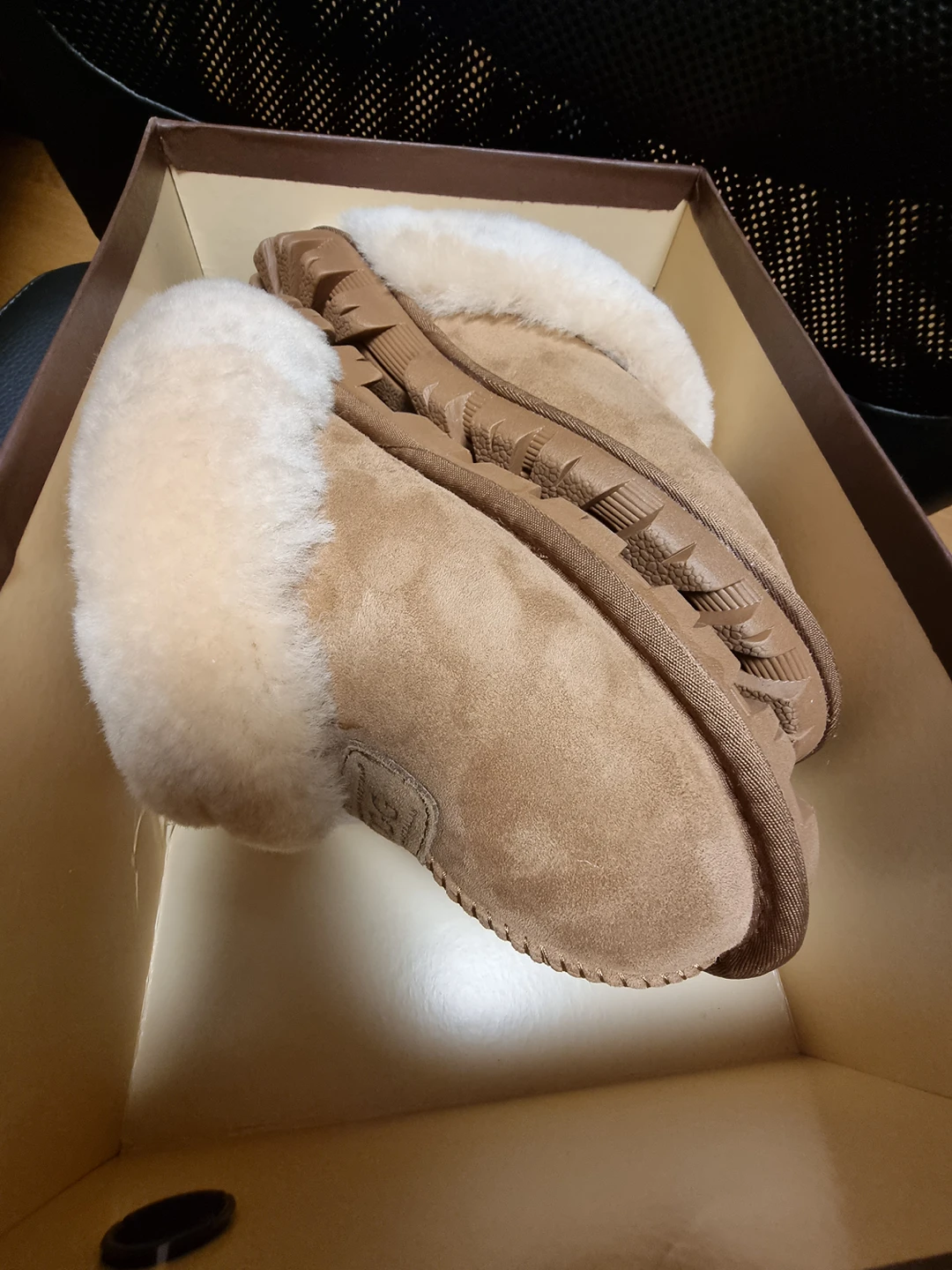 호주 어그 슬리퍼 UGG 250사이즈 | 당근 중고거래