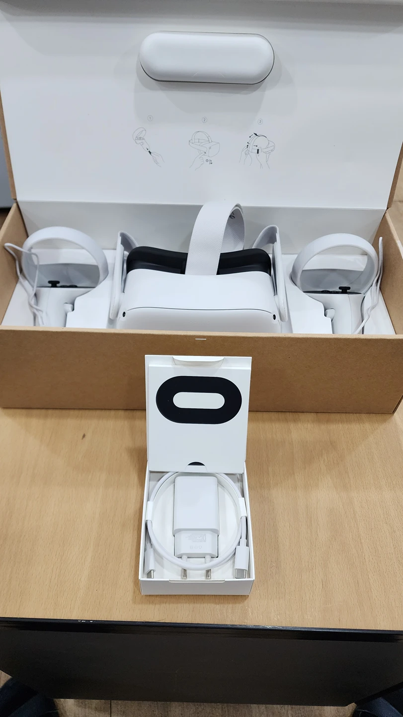 오큘러스 퀘스트2 128G | 당근 중고거래