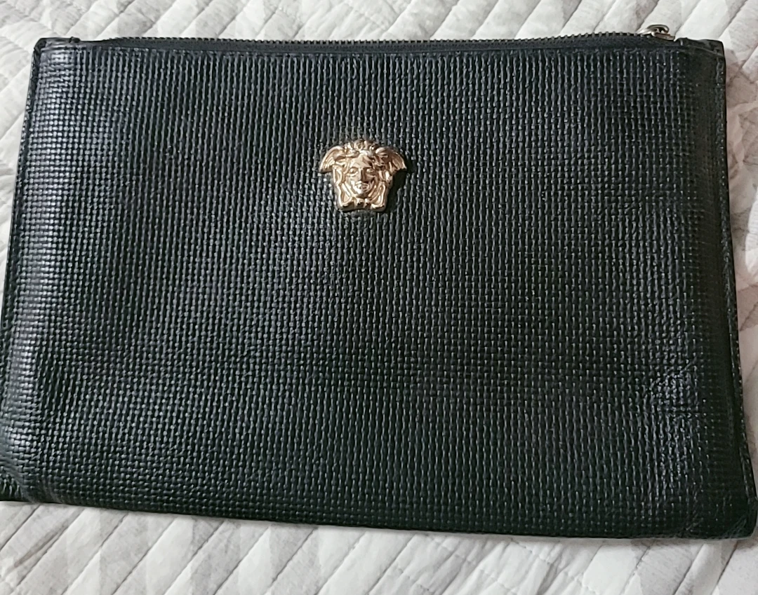 베르사체 메두사 금장 클러치백 당근 중고거래