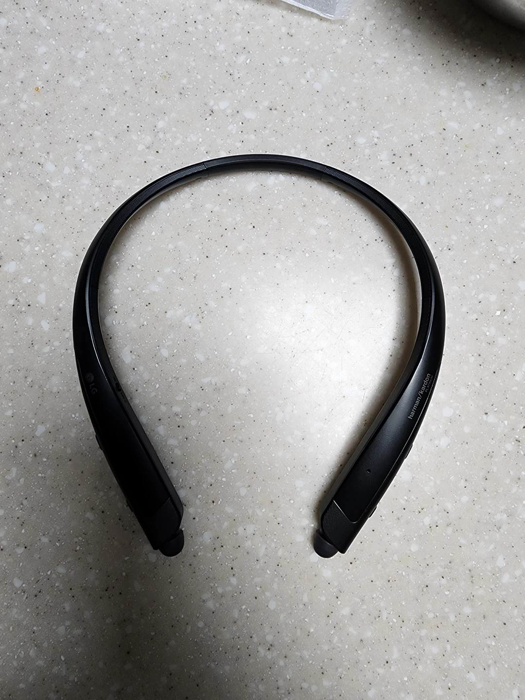 LG 톤플러스 HBS-2000 팔아요 | 당근 중고거래