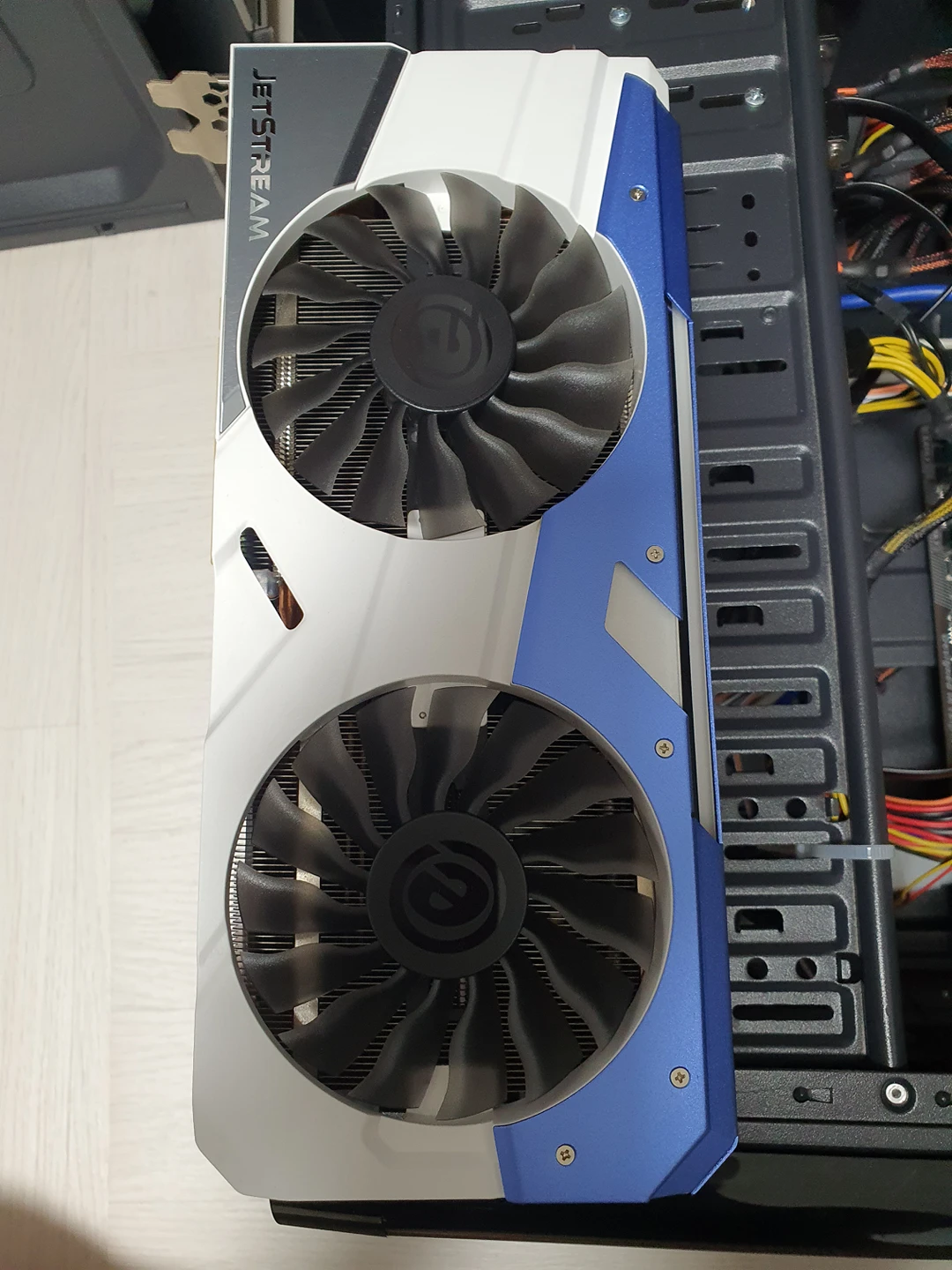 그래픽카드 gtx1070 8g ... | 당근 중고거래