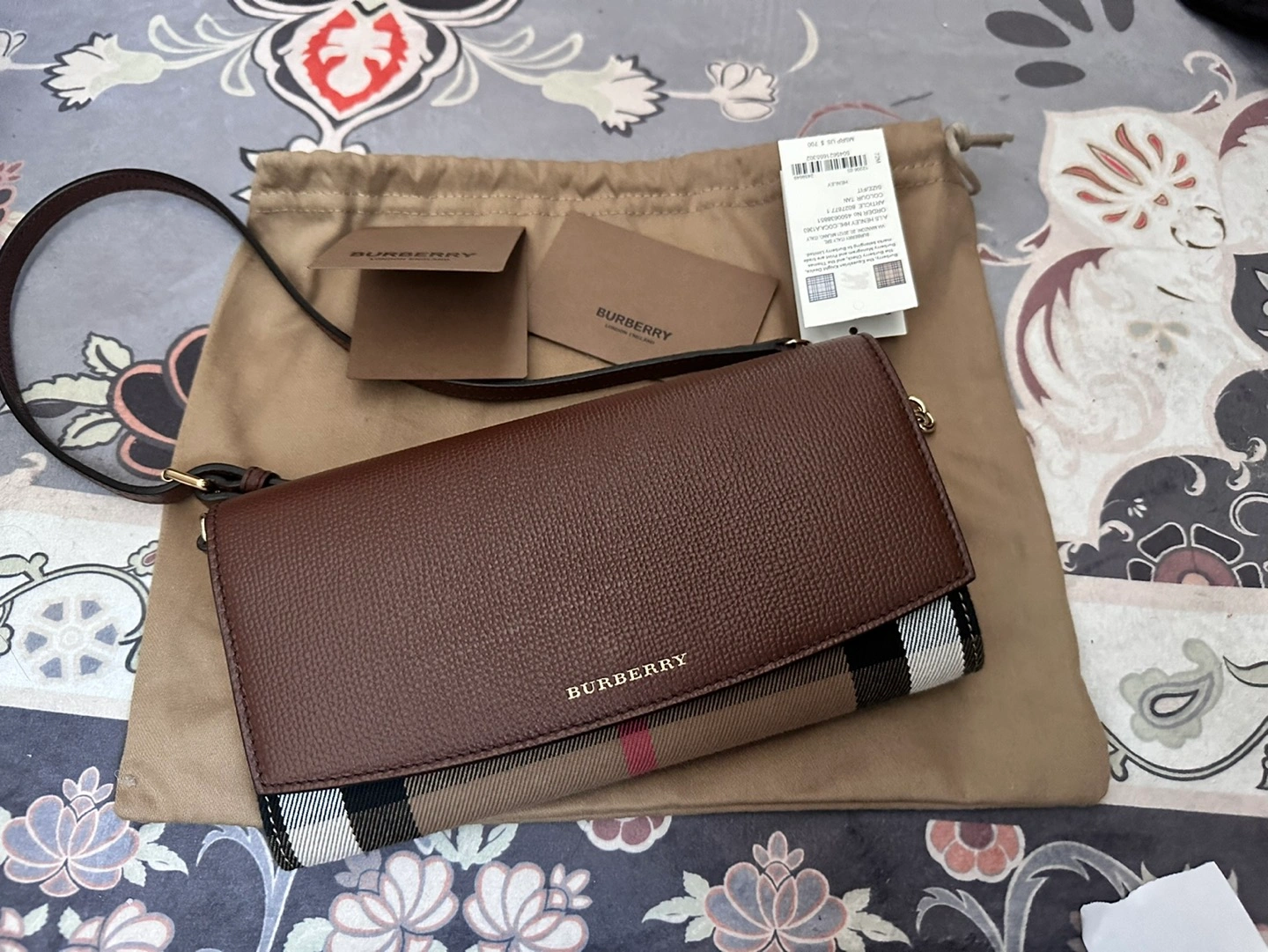 버버리 미니 크로스백 | 당근 중고거래